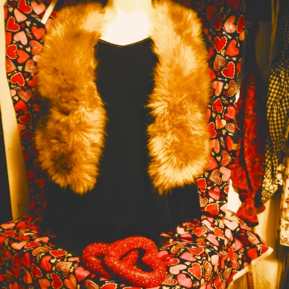 Countess | Jackets & Coats | Countess Faux Fur Vest | Poshmark